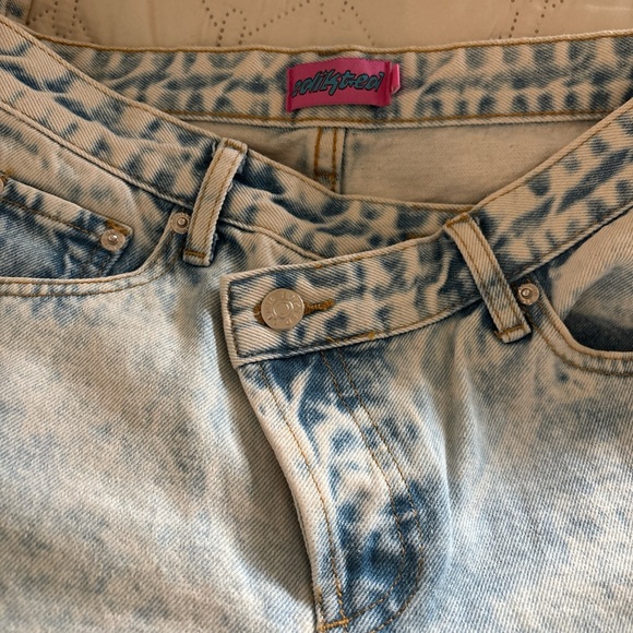 Edikted | Jeans | Edikted Light Blue Denim With Pink Label | Poshmark